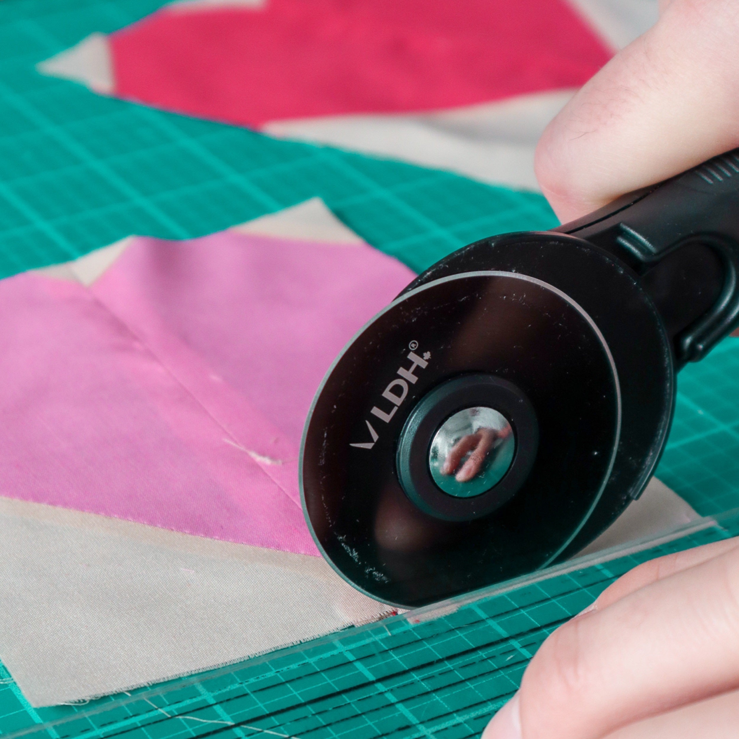 The Essential Quilting Toolkit: Must-Have Tools Every Quilter Should O ...